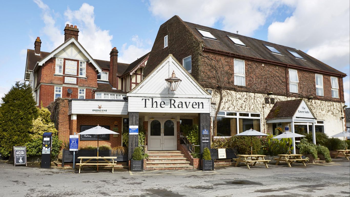 Raven Hotel, Hook | HotelsCombined