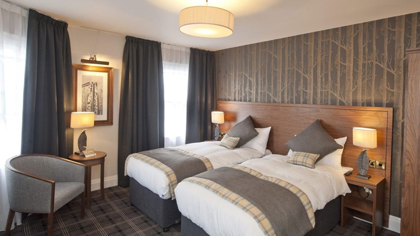 The Queen Hotel Wetherspoon, Aldershot | HotelsCombined